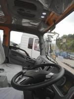 China Small Tip Sinotruck RHD 3 - 10 Ton Light Duty Dump Tipper Truck for sale