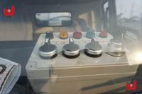 China Light Duty 8CBM Garbage Remoral Back Loader Compact Garbage Truck for sale