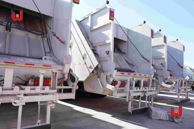 China Rear Trash Compactor Garbage Truck 12CBM Heavy Duty Load for sale