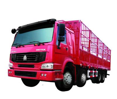 China 40t Heavy Duty Cargo Truck HW76 Fence Cargo Truck Euro II for sale