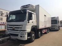 China Tri Axle Freezer Box Truck for sale