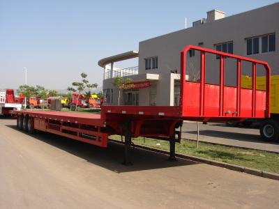 China 80t Hydraulic 3 Axle Low Bed Trailer 12R22.5 Transport Excavator for sale