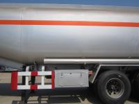 China 40000L Tri Axle Oil Tank Trailer CCC Refuel Semi Tractor Trailer for sale