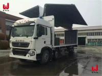 China Sinotruk 10 Wheeler Truck Wing Van Euro 4 Cargo Truck for sale