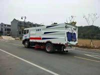 China LHD RHD Street Washer Truck 25t Vacuum Road Cleaner Truck for sale