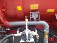 China HOWO 10 Wheelers Sewer Vacuum Truck 18t Sewage Vacuum Pump Truck for sale
