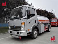 China CDW 6 Wheel 4x2 Oil Tanker Truck 4000l Fuel Tank Truck for sale