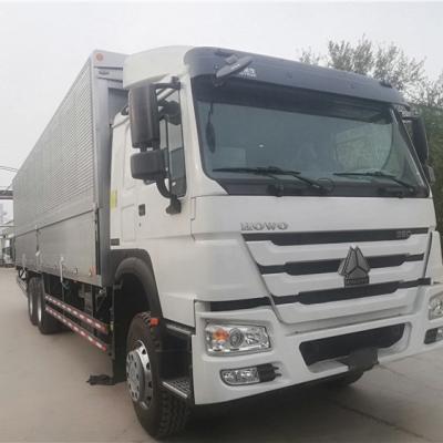 China 20t Wing Van Truck 371hp Heavy Duty Cargo Van 10 Wheeler for sale