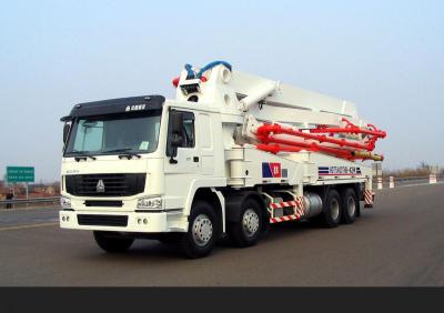 China SINOTRUK HOWO 8x4 Chassis 42M Concrete Pump Truck With 371HP for sale