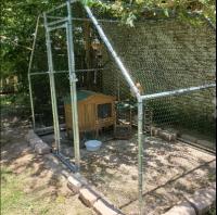 China Metal Chicken Coop with Run Walk in Chicken Cage Poultry Habitat Supplies with Waterproof and Anti-Ultraviolet Cover for sale