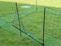 China 12 M Chicken Net Fence Kit With Gate Double Pointed Posts in Green with Fibreglass Rod for sale