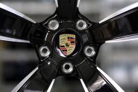 China 5x130 Forged Black Wheels 22 Inch 22X9.5 71.6 Fit Porsche Cayenne Turbo for sale