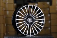 China 66.5 Forged Alloy Wheels 24x10 Inch Rims For Rolls Royce Cullinan for sale