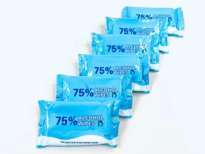 China Travel Pack 14*18cm 41GSM Antibacterial Wet Wipes for sale