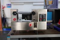 China Laboratory Desktop Open Mixing Two Roll Mill Machine for PVC Silicone Rubber for sale