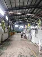 China Vertical Mold Opening Injection Machine Suitable For Insert Molding for sale
