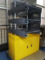 China Rubber Silicone Vacuum Compression Molding Machine for sale