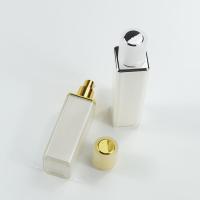 China Design Luxury Square Bottle Acrylic Lotion Bottle for Cosmetic 30ml 50ml 80ml 100ml for sale