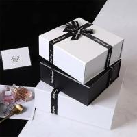China Ribbon Bow Gift Box Packaging  Folding Magnetic for sale