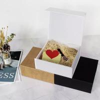 China Plain Size Magnetic Gift Box Pink White Black for sale