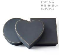 China Big Heart Shape Custom Gift Packaging For Rose Flowers Florist for sale