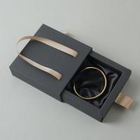 China Slide Drawer Jewelry Packaging Boxes Custom Printing Pink for sale