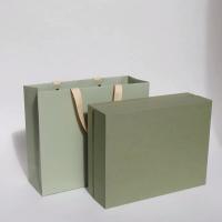 China Lid And Base Paperboard Packaging Box Glossy Lamination For Tea for sale