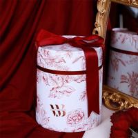 China Lattice Custom Gift Packaging Christmas Sweet Cylinder Gift Box for sale