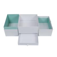 China Custom Design Jewelry Box with Embossed Printing Handling and Corrugated Board Lid for sale