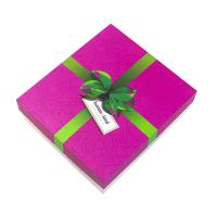 China Luxury Pink White Holiday Gift Paper Lid And Base Gift Box With Green Ribbon for sale