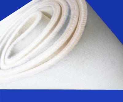 China Endless Needle Punched Felt Belt 17-18mm Thickness 3500mm Width Heat Set for sale