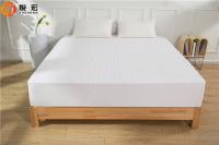 China Polyester  Bamboo Waterproof Mattress Protector Hotels Waterproof Crib Mattress for sale