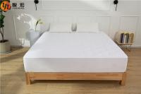 China Quilted King Size Waterproof Mattress Cover Fitted Sheet 180 X 200cm for sale