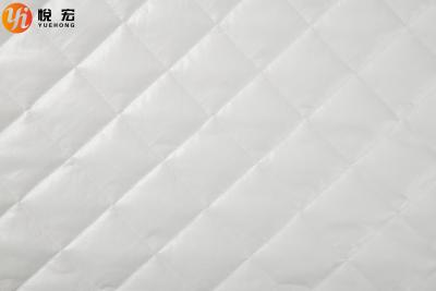 China Breathable Quilted Air Layer Fabric Precision Line Quilting Moisture Wicking for sale