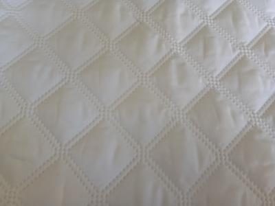China Diamond Ultrasonic Fabric Laminated Quilted Fabric TPU Film Waterproof for sale
