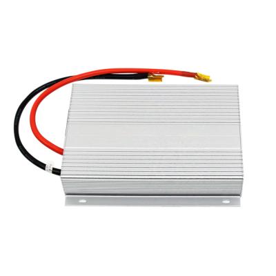 China 16V 3000F Graphene Super Capacitor For Car Power / Emergency Car Starting for sale