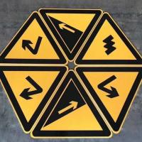 China OEM 3100 Advertisement Grade Reflective Sheeting For Traffic Signs for sale