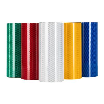 China 7 Years Engineer Grade Prismatic Reflective Sheeting Oil Adhesive for sale