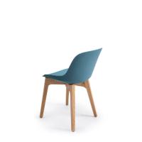 China Modern Armless Restaurant Chair PP Shell Solid Ash Wood Legs For Dining Cafe for sale