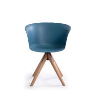 China Swivel Restaurant Dining Chairs PP Shell Tapered Solid Beech Wood Legs For Bistro for sale