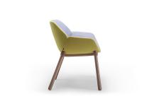 China Two Tone Shell Fabric Lounge Chair Ash Wood Legs Comfortable Customizable for sale