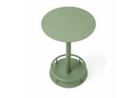 China Round Outdoor Chair And Table Patio Cafe Metal Outdoor Bistro Table Weather Resistant for sale