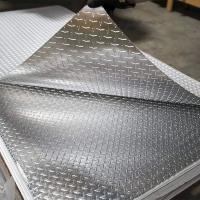 China 4x8 Aluminum Checker Plate 0.12mm-1.2mm Thickness Diamond Pattern Sheet for Industrial Flooring for sale
