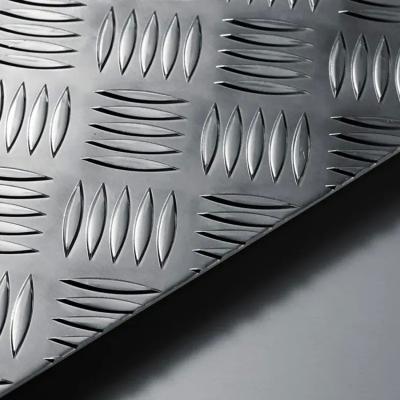 China Caravans Aluminium Checker Plate Sheet 0.12mm-1.2mm Thin Aluminum Diamond Plate for Transportation Flooring for sale