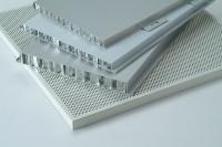 China Aluminum Honeycomb Panels 6-17mm Thickness Fireproof Anti-Static for Lightweight Construction for sale