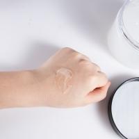 China Custom Fragrance Bodycare Cosmetics Natural Vegan Skin Whitening Moisturizing Body Exfoliators for sale