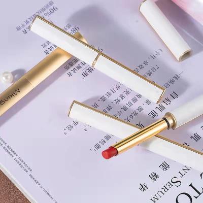 China 3g Face Makeup Cosmetics Long Lasting Waterproof Gloss Silky Lipstick Red Pink for sale