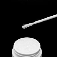 China OEM 10g/pc Eyelash Extension Glue Remover Gel Lash Extension Remover for sale