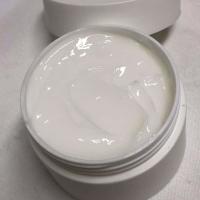 China 10% Nicotinamide Organic Face Moisturizer whitening Reduces Dark spot & Puffiness Cruelty-Free for sale