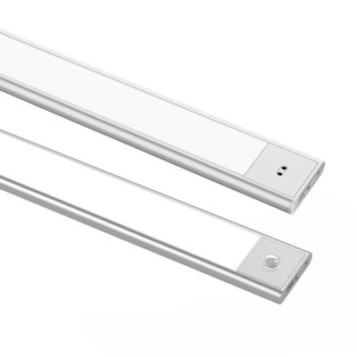 China Modern Under Cabinet Light Panel L 200mm x W 100mm x H 5mm 4000K Color Temperature Surface Mounted for Easy Installation for sale